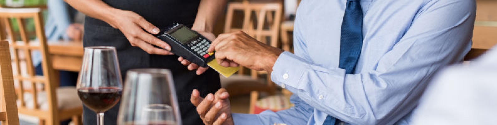 8 Advantages of Using Credit Card EMV Chip Readers | Leap Payments